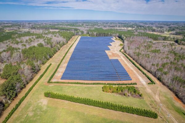 Overcoming Technical Challenges in Microgrids - Radix Engineering